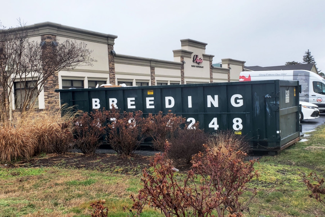 Services - Breeding Roll Off Service